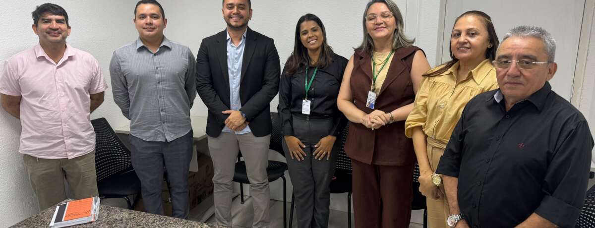 O novo livro Guia Saúde Issec chegou! - Instituto de Saúde dos ...